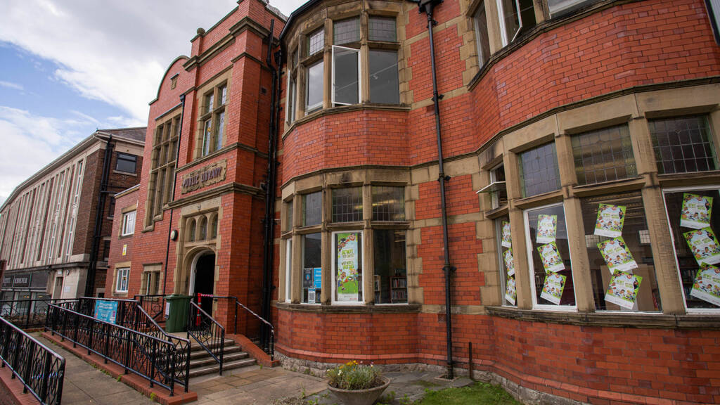 Conwy Libraries | Colwyn Bay Library